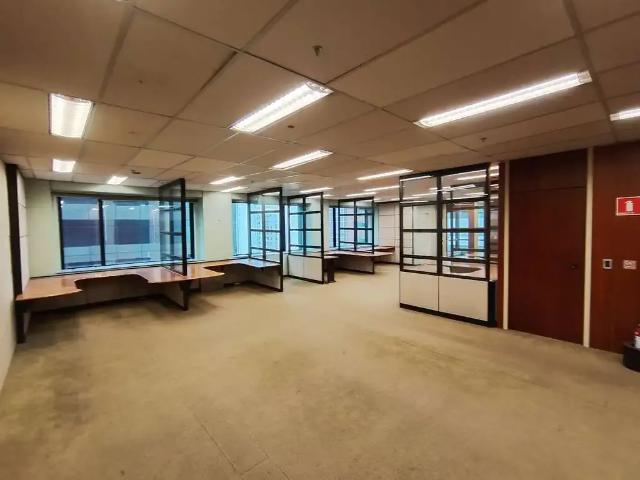 Conj. Comercial / Sala para Locação em São Paulo/SP Cerqueira César