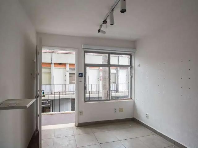 Conj. Comercial / Sala para Locação em São Paulo/SP Cerqueira César