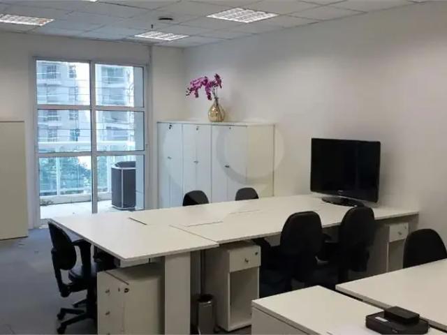 Conj. Comercial / Sala para Locação em São Paulo/SP Chácara Santo Antônio
