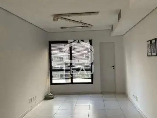 Conj. Comercial / Sala para Locação em São Paulo/SP Chácara Santo Antônio