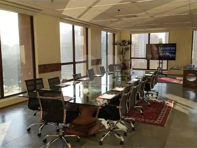 Conj. Comercial / Sala para Locação em São Paulo/SP Cidade Jardim