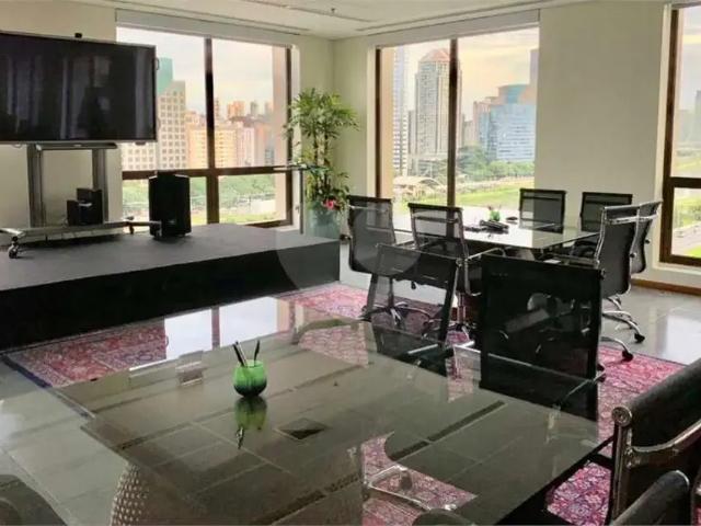 Conj. Comercial / Sala para Locação em São Paulo/SP Cidade Jardim