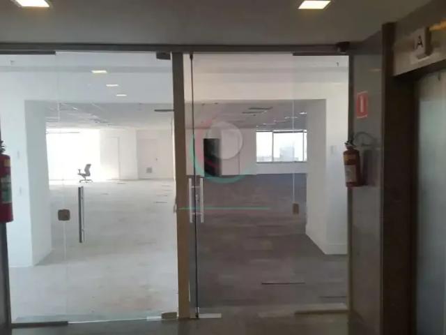 Conj. Comercial / Sala para Locação em São Paulo/SP Cidade Monções