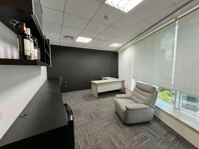 Conj. Comercial / Sala para Locação em São Paulo/SP Cidade Monções