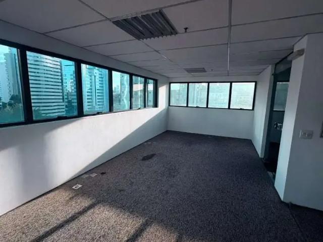 Conj. Comercial / Sala para Locação em São Paulo/SP Cidade Monções
