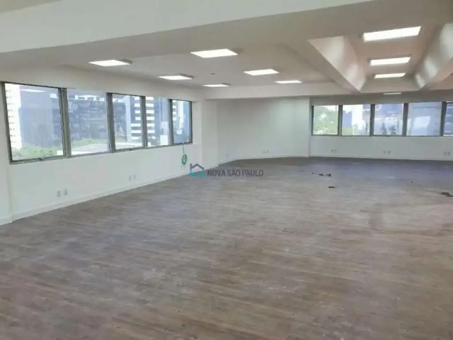 Conj. Comercial / Sala para Locação em São Paulo/SP Cidade Monções
