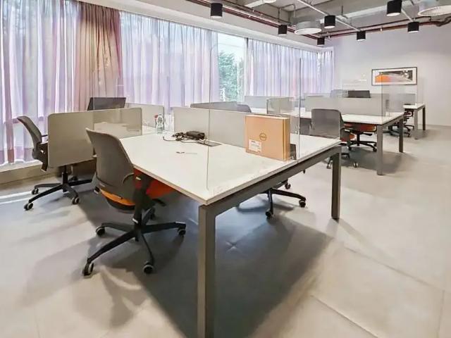 Conj. Comercial / Sala para Locação em São Paulo/SP Cidade Monções