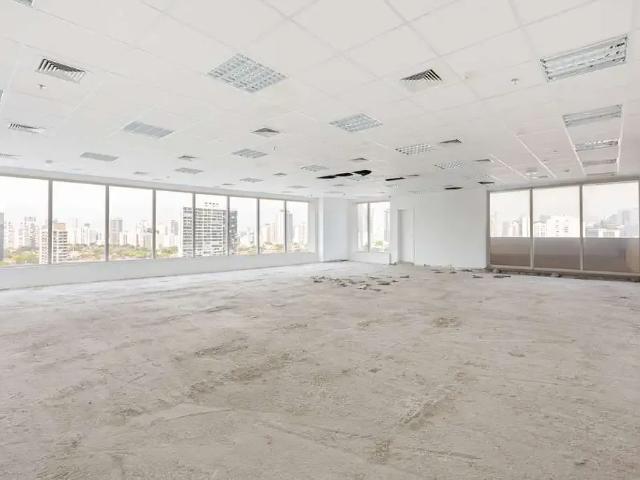 Conj. Comercial / Sala para Locação em São Paulo/SP Cidade Monções