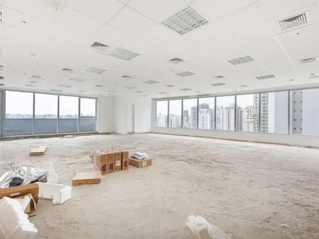 Conj. Comercial / Sala para Locação em São Paulo/SP Cidade Monções