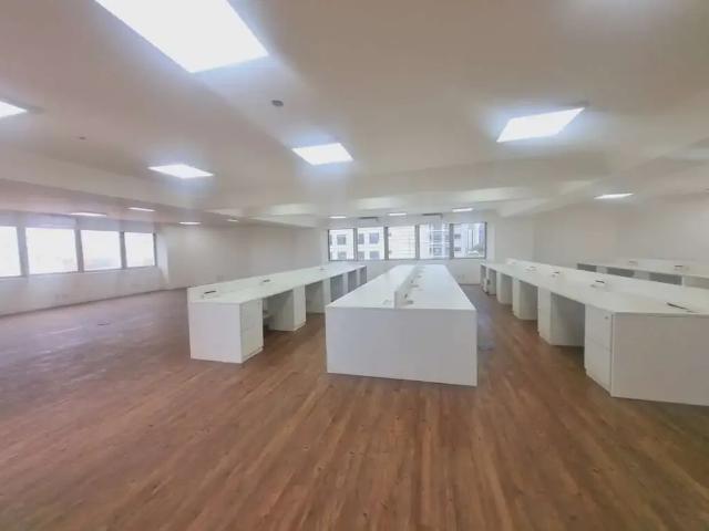 Conj. Comercial / Sala para Locação em São Paulo/SP Cidade Monções