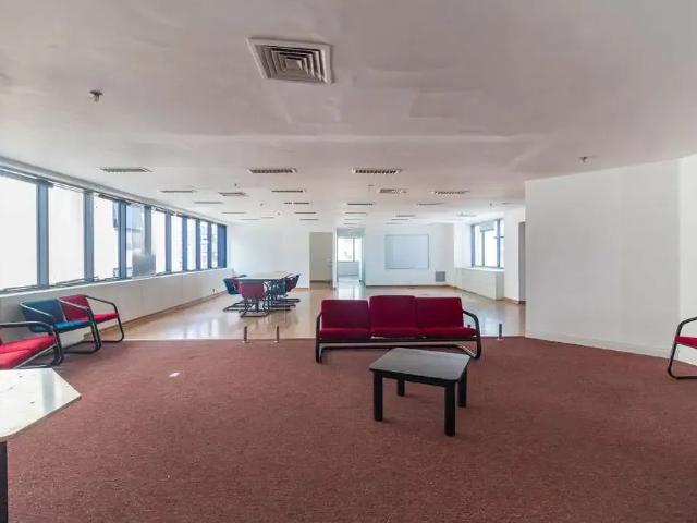 Conj. Comercial / Sala para Locação em São Paulo/SP Cidade Monções