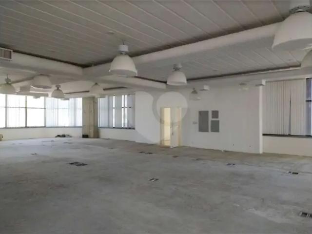 Conj. Comercial / Sala para Locação em São Paulo/SP Brooklin