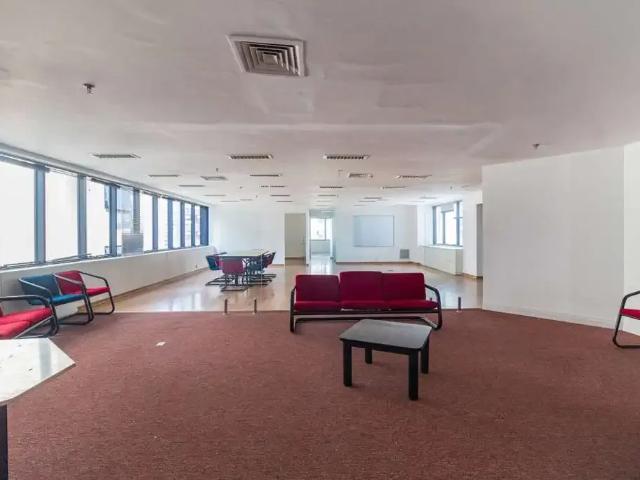 Conj. Comercial / Sala para Locação em São Paulo/SP Cidade Monções