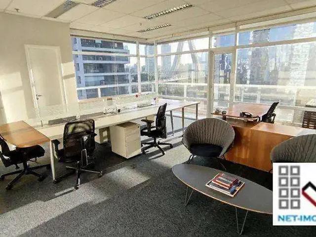 Conj. Comercial / Sala para Locação em São Paulo/SP Cidade Monções