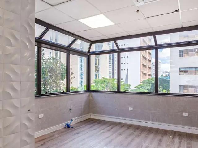 Conj. Comercial / Sala para Locação em São Paulo/SP Cidade Monções