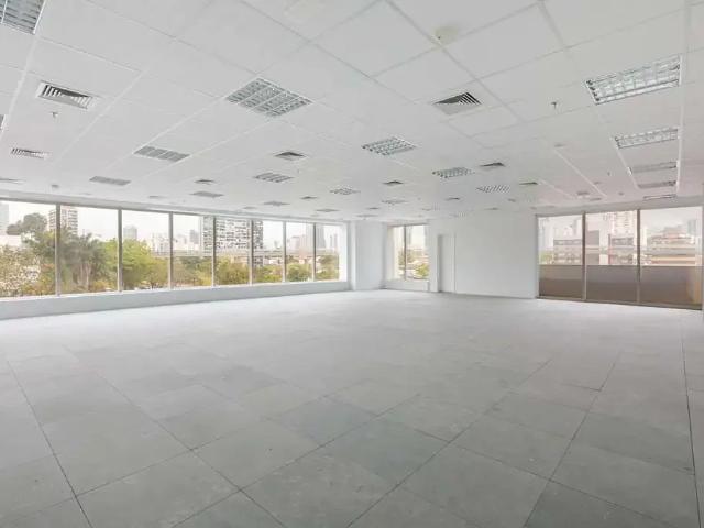 Conj. Comercial / Sala para Locação em São Paulo/SP Cidade Monções