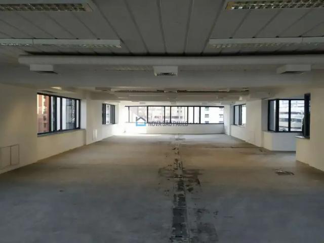 Conj. Comercial / Sala para Locação em São Paulo/SP Cidade Monções
