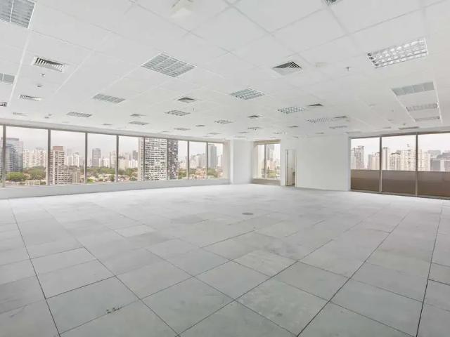 Conj. Comercial / Sala para Locação em São Paulo/SP Cidade Monções