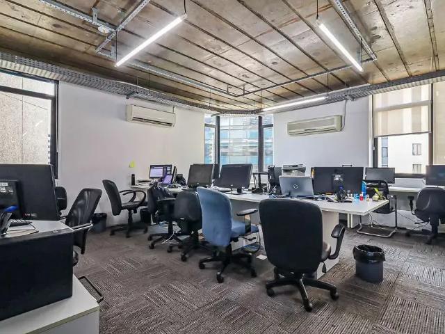 Conj. Comercial / Sala para Locação em São Paulo/SP Cidade Monções