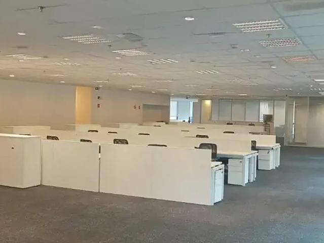 Conj. Comercial / Sala para Locação em São Paulo/SP Cidade Monções
