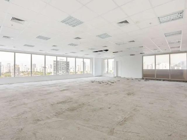 Conj. Comercial / Sala para Locação em São Paulo/SP Cidade Monções