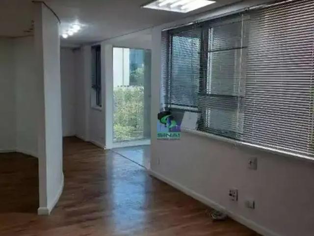 Conj. Comercial / Sala para Locação em São Paulo/SP Cidade Monções