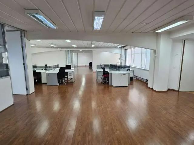 Conj. Comercial / Sala para Locação em São Paulo/SP Cidade Monções