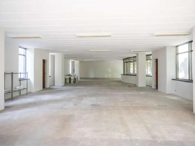 Conj. Comercial / Sala para Locação em São Paulo/SP Cidade Monções