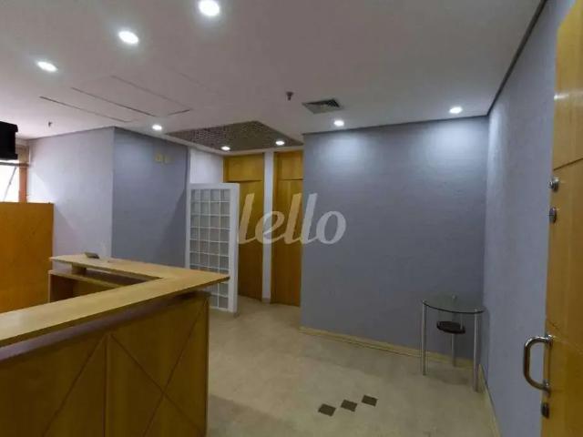 Conj. Comercial / Sala para Locação em São Paulo/SP Consolação