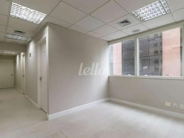 Conj. Comercial / Sala para Locação em São Paulo/SP Consolação