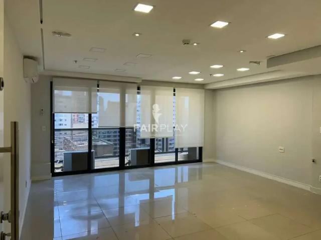 Conj. Comercial / Sala para Locação em São Paulo/SP Consolação