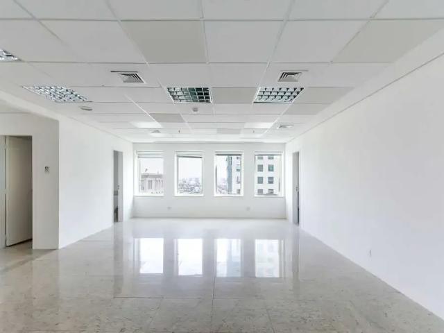 Conj. Comercial / Sala para Locação em São Paulo/SP Consolação