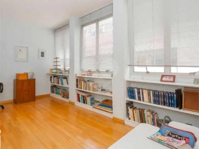 Conj. Comercial / Sala para Locação em São Paulo/SP Consolação