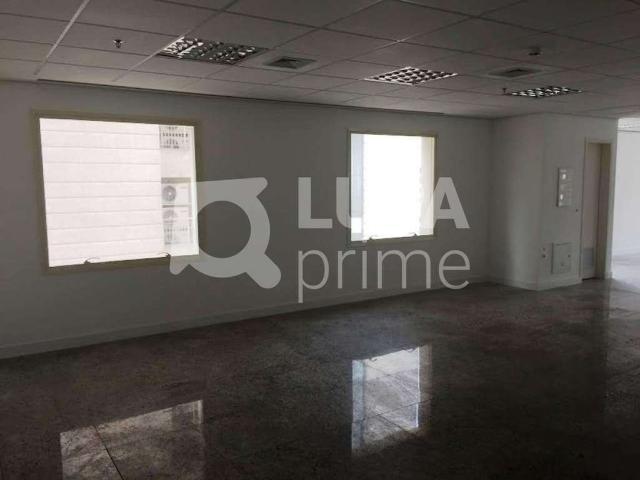Conj. Comercial / Sala para Locação em São Paulo/SP Consolação