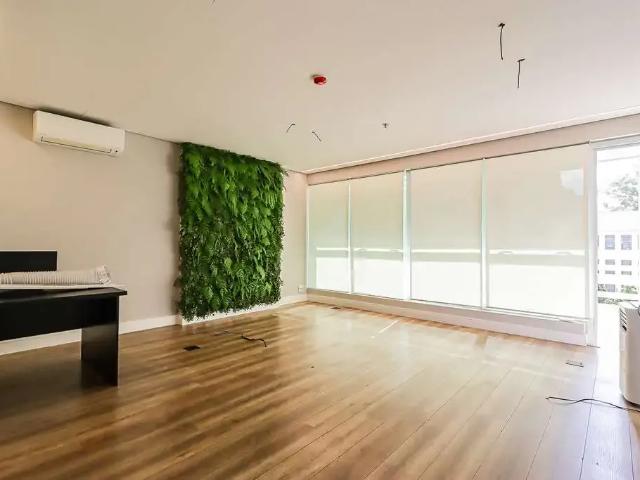 Conj. Comercial / Sala para Locação em São Paulo/SP Consolação