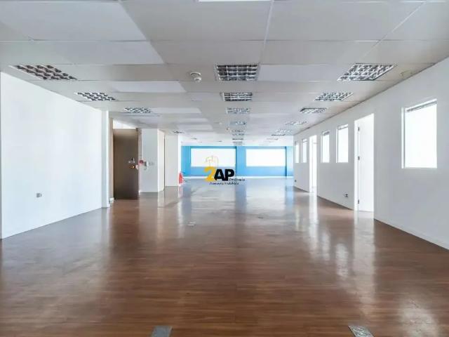 Conj. Comercial / Sala para Locação em São Paulo/SP Consolação