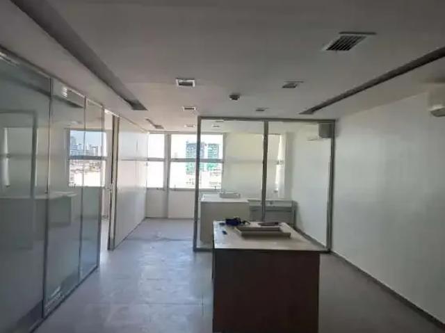 Conj. Comercial / Sala para Locação em São Paulo/SP Consolação