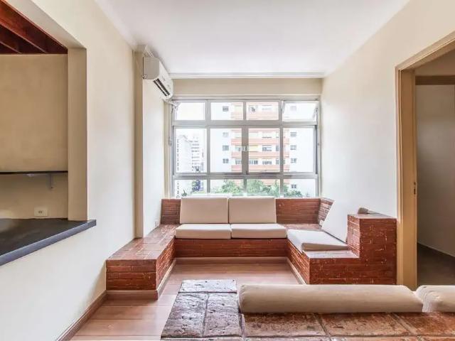 Conj. Comercial / Sala para Locação em São Paulo/SP Consolação