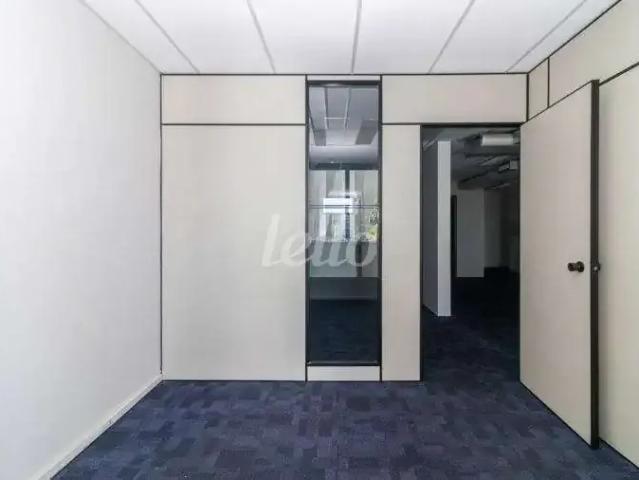 Conj. Comercial / Sala para Locação em São Paulo/SP Consolação