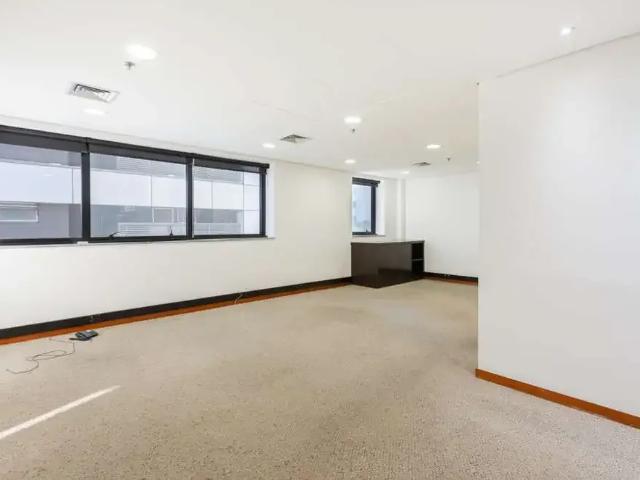 Conj. Comercial / Sala para Locação em São Paulo/SP Consolação