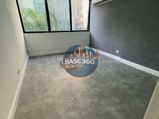 Conj. Comercial / Sala para Locação em São Paulo/SP Consolação