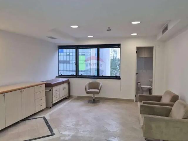 Conj. Comercial / Sala para Locação em São Paulo/SP Higienópolis