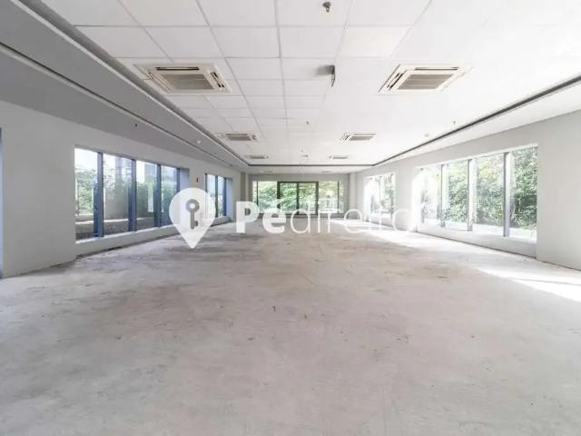 Conj. Comercial / Sala para Locação em São Paulo/SP Itaim Bibi