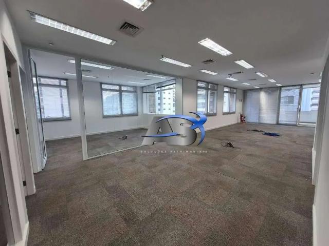 Conj. Comercial / Sala para Locação em São Paulo/SP Itaim Bibi
