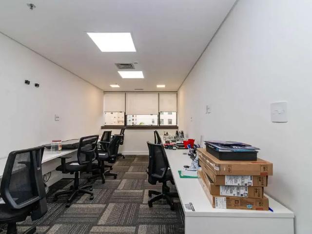 Conj. Comercial / Sala para Locação em São Paulo/SP Itaim Bibi