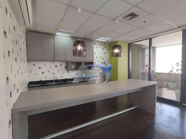 Conj. Comercial / Sala para Locação em São Paulo/SP Itaim Bibi