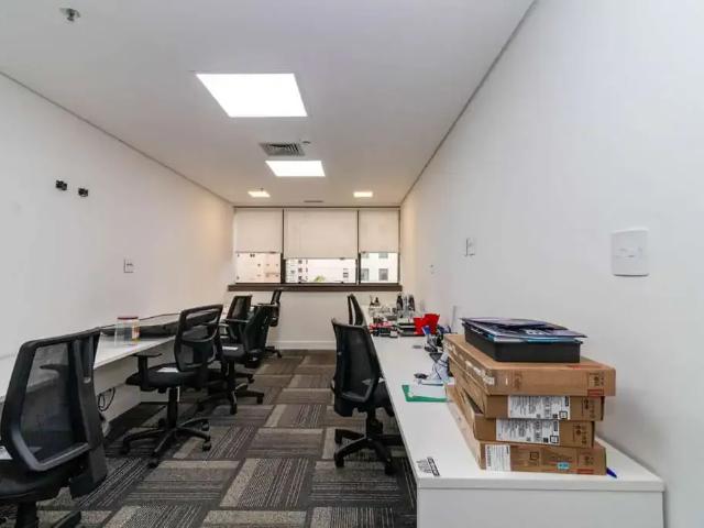 Conj. Comercial / Sala para Locação em São Paulo/SP Itaim Bibi