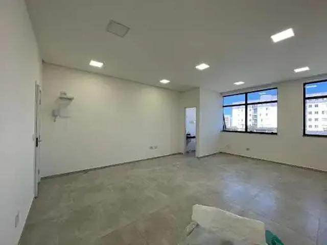 Conj. Comercial / Sala para Locação em São Paulo/SP Itaquera