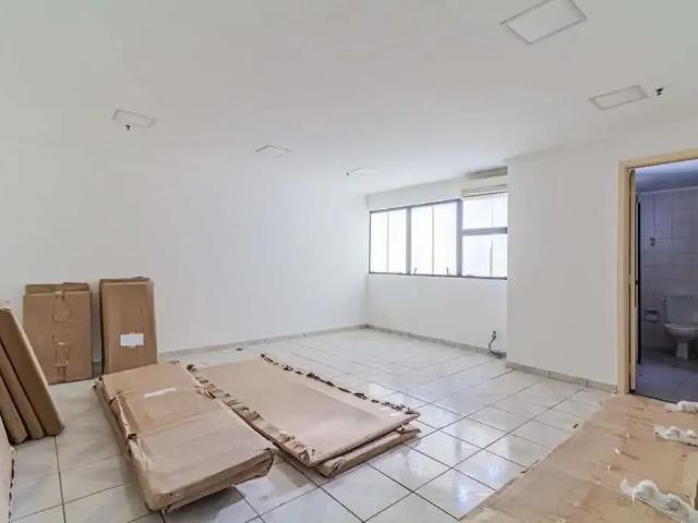Conj. Comercial / Sala para Locação em São Paulo/SP Indianópolis