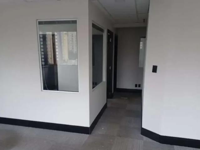Conj. Comercial / Sala para Locação em São Paulo/SP Indianópolis